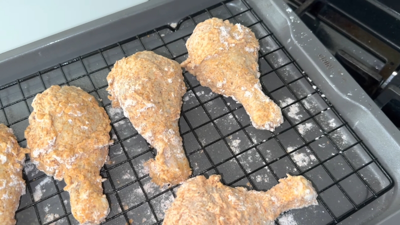 How to Make Crispy Buttermilk Fried Chicken (Southern Style ...