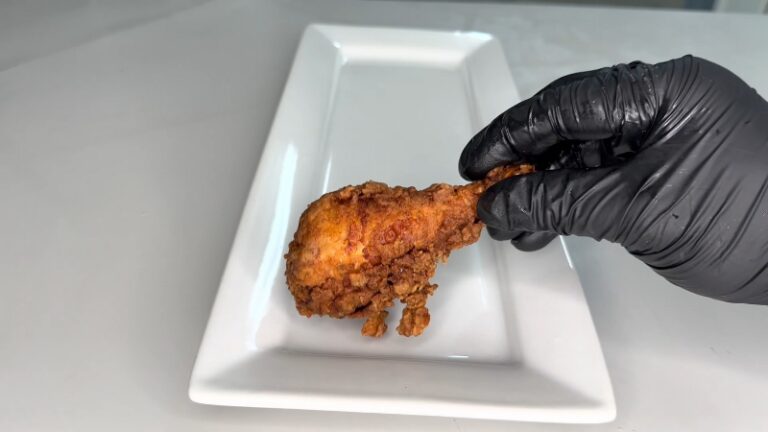 How to Make Crispy Buttermilk Fried Chicken (Southern Style ...